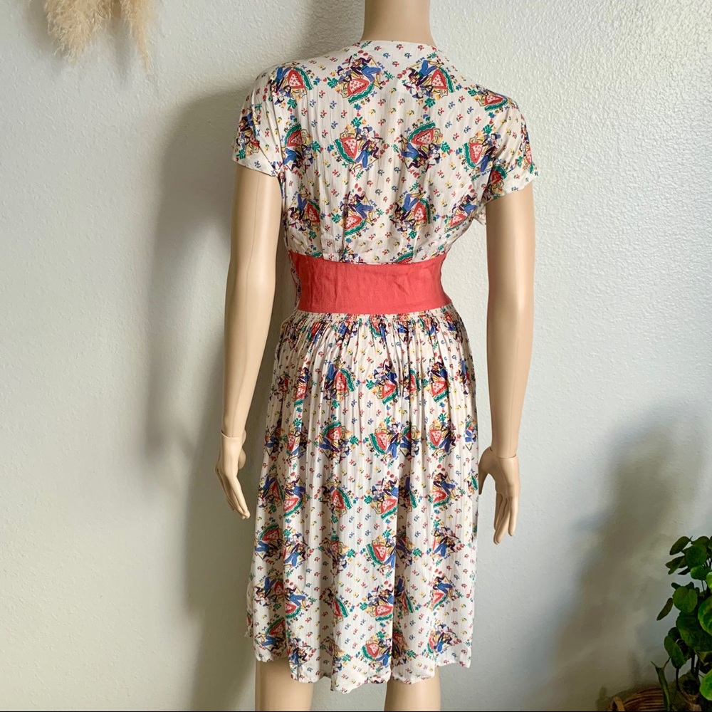 Vintage 40s / 50s Romantic Novelty Pattern Dress - Gem
